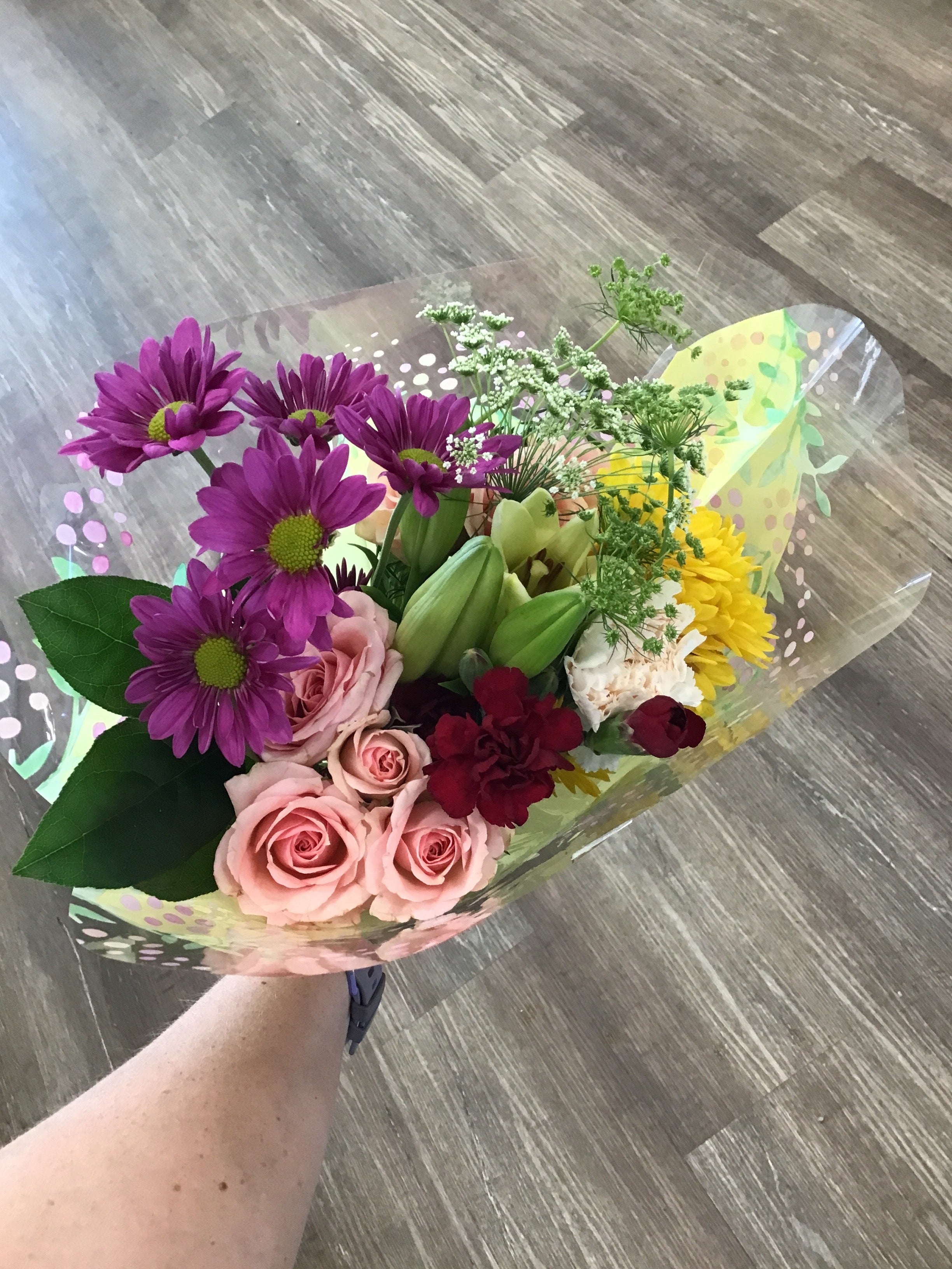 Small Fresh Bundle – wildflower.florist.sk